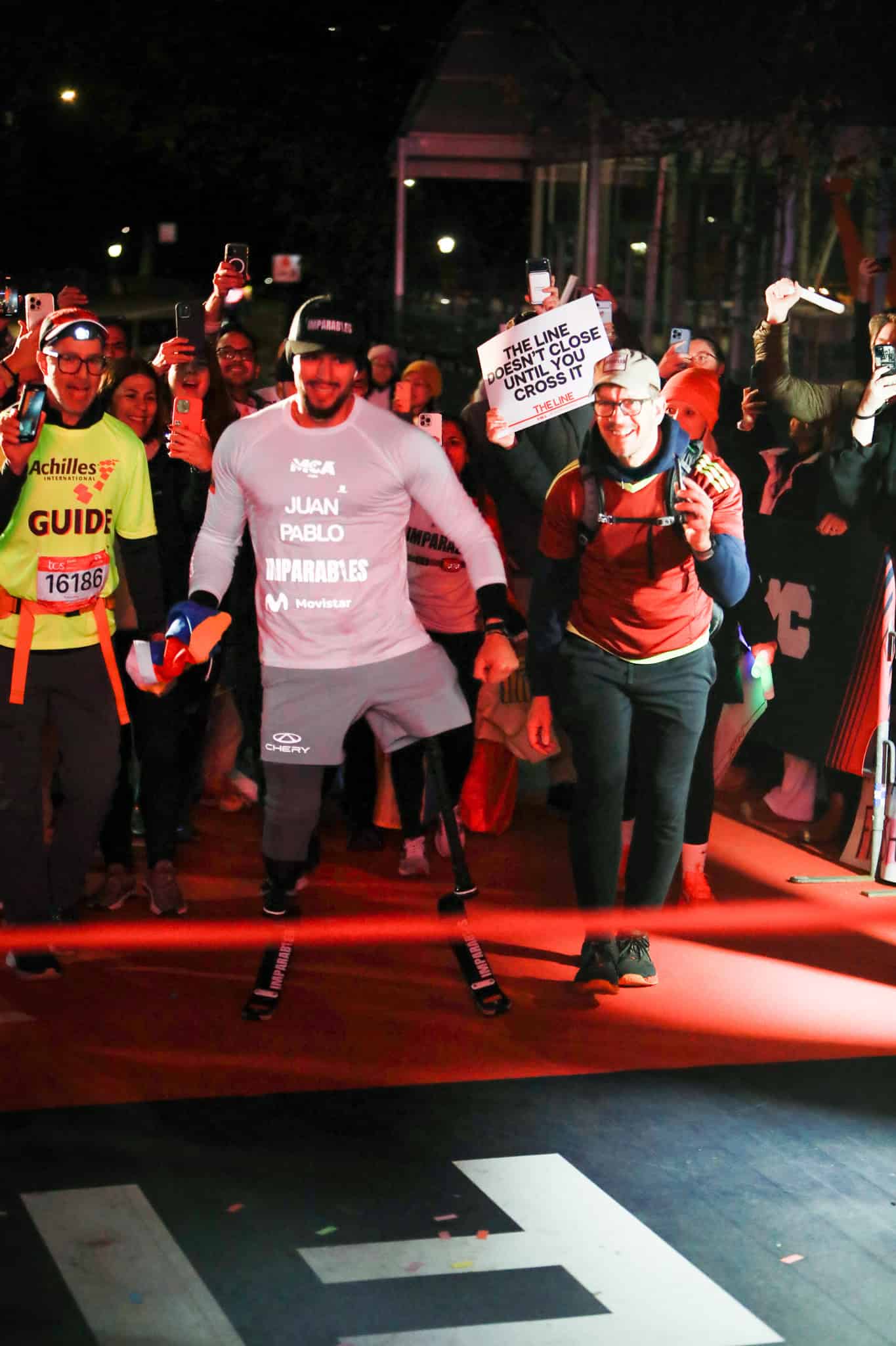 The Last Runner Crosses the Finish Line in Emotional NYC Marathon ...